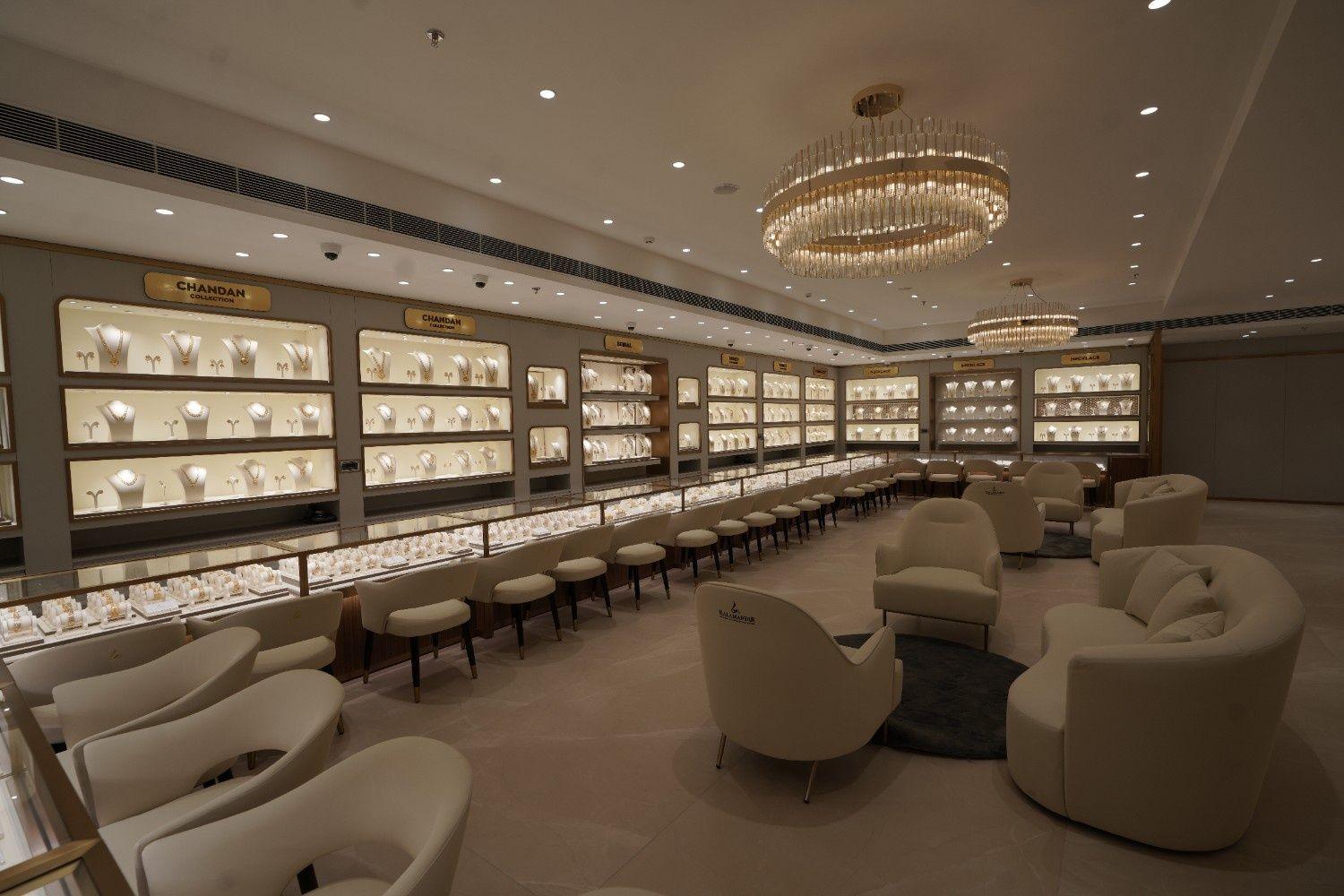 Kalamandir Ahmedabad – One of Gujarat’s Biggest Showrooms